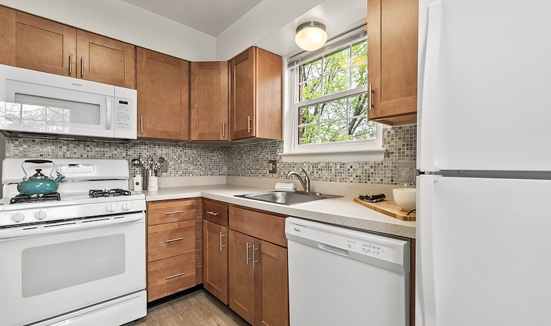 Springetts Apartments- Find Apartments In York, Pennsylvania – Manor ...